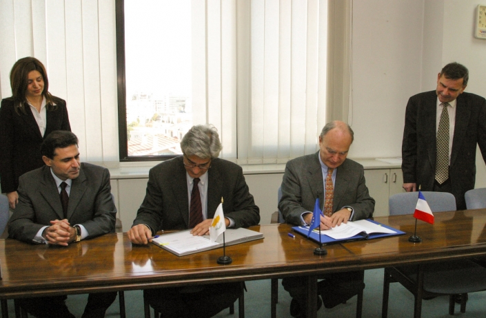 BILATERAL COOPERATION – ΙδΕΚ